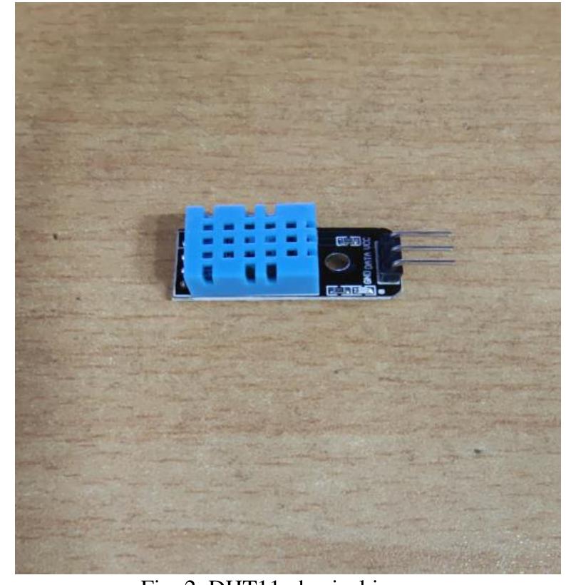 Dht11 temperature and humidity composite sensor is selected