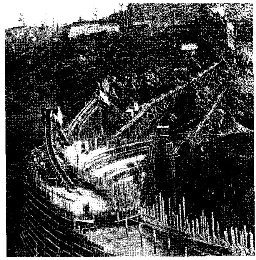 Ee as onstruction of spaulding dam. belt conveyor for