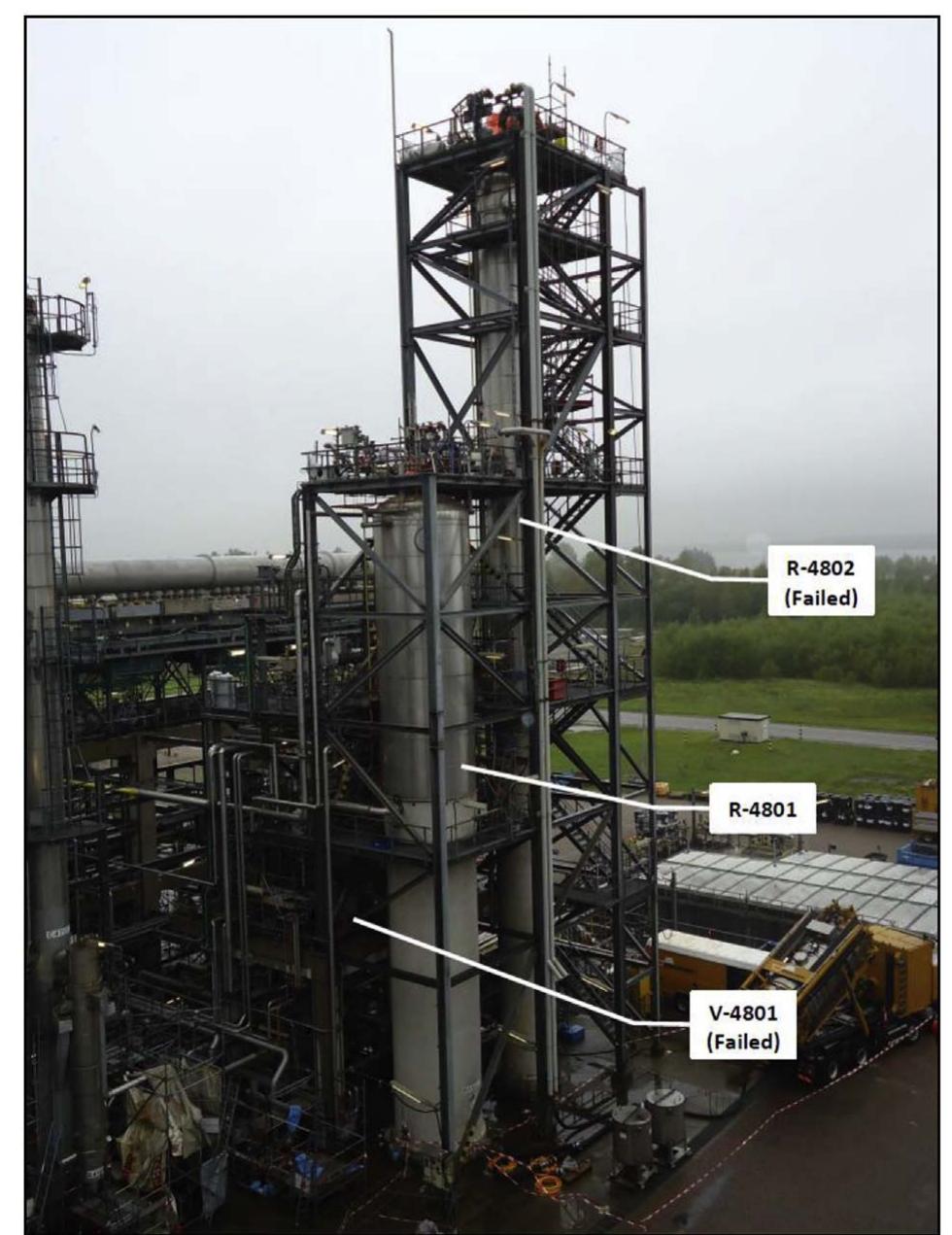 Reactor vessel r-4802 together with other installations