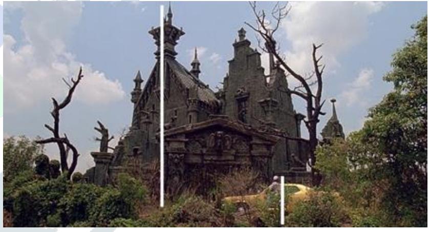 6.5 edward's house in edward scissorhands (1990); magical
