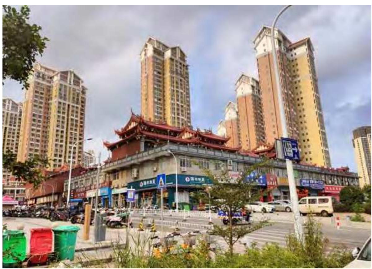 The platform of the lin clan temple extends outward by 2-3