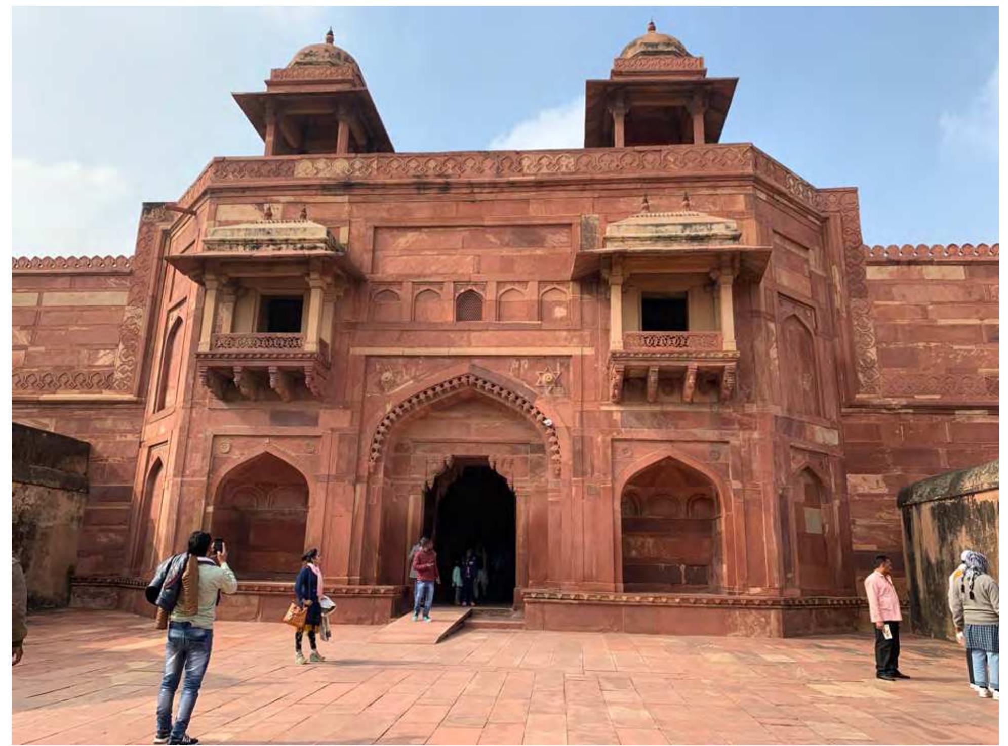 A typical mughal era jharokba window. here it occurs as a