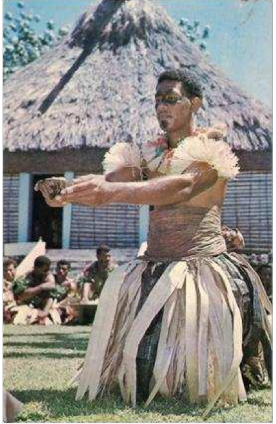 I postcard: itaukei serving yagona. (photo by siers, j.,