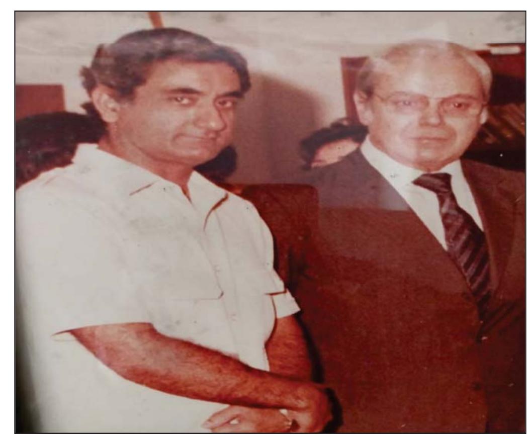 Right : dr. raina with united nations secretary- general