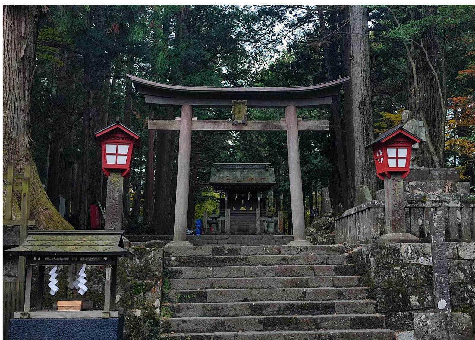 Photo 2: soreisha at kitaguchi hongu fuji sengen jinja