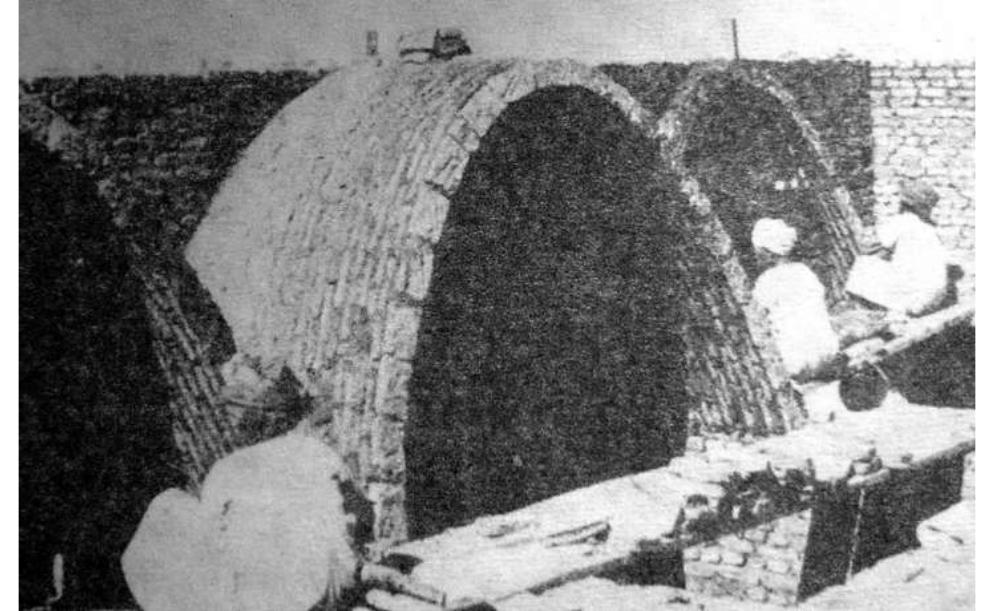 “nubian” barrel vaults are built with transversal arched