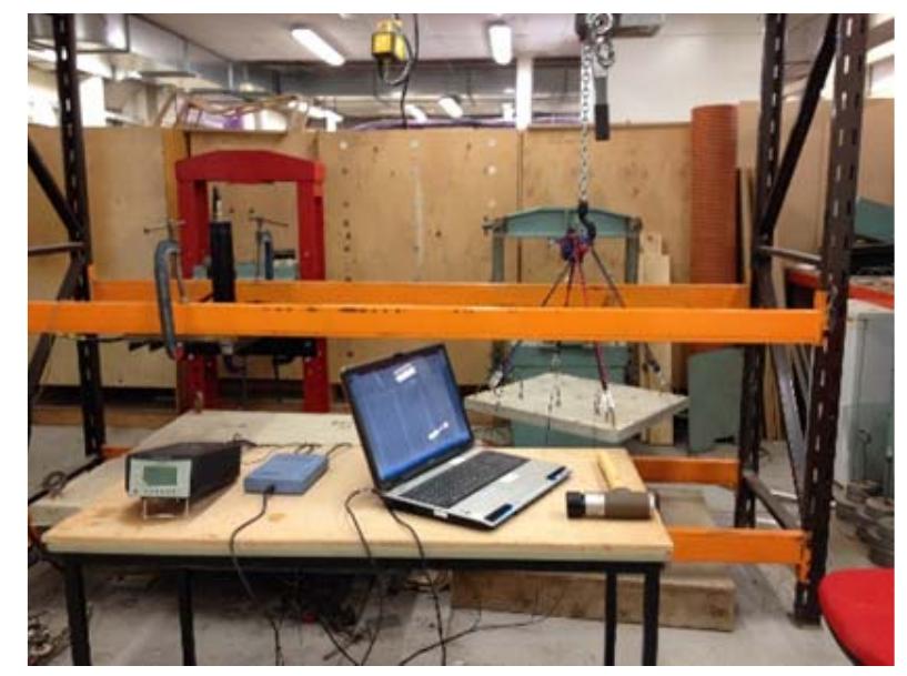 Experimental test set-up of the slab was measured with a
