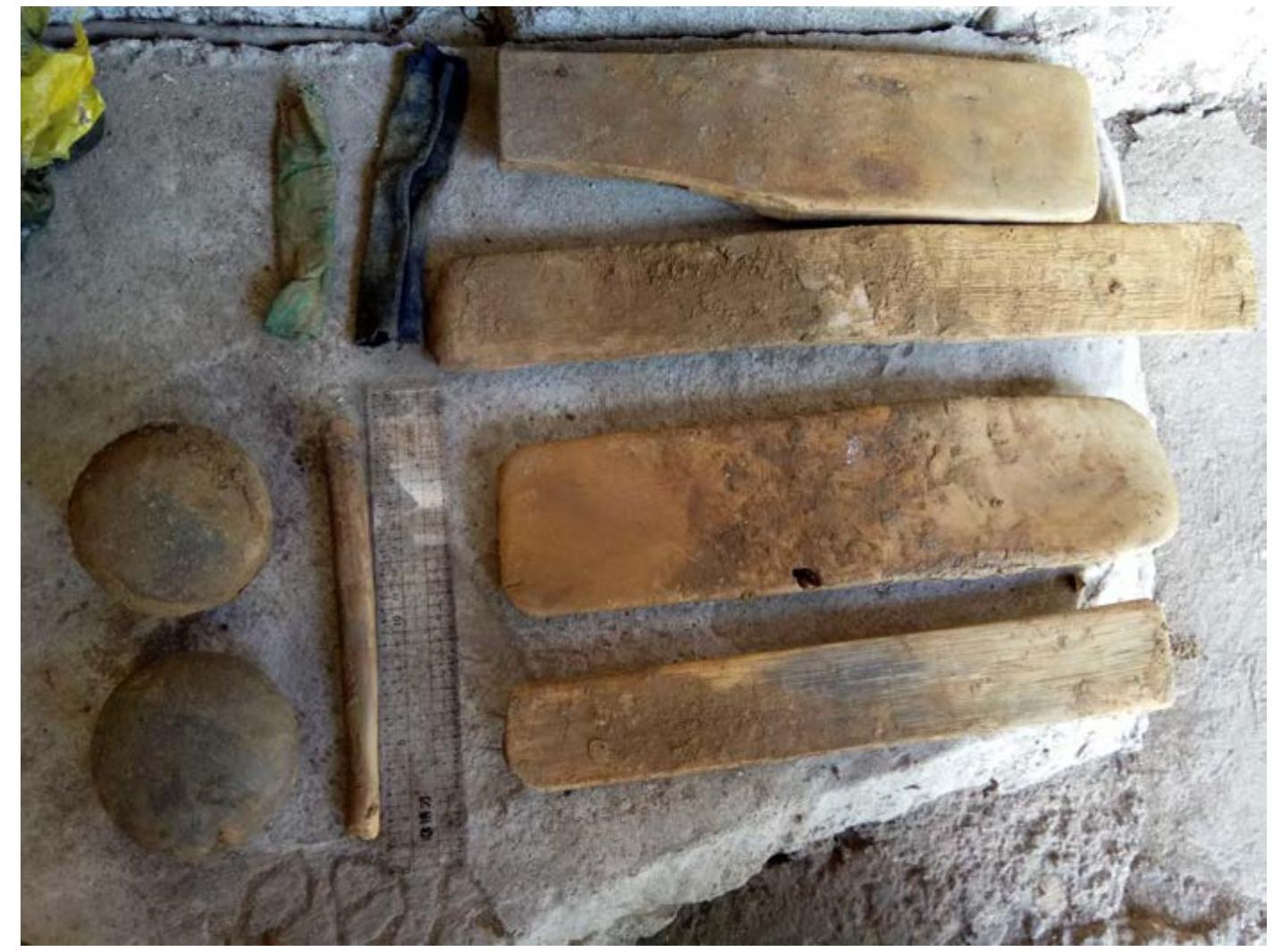The pottery tool kit of bohol: stone anvil, wet cloth,