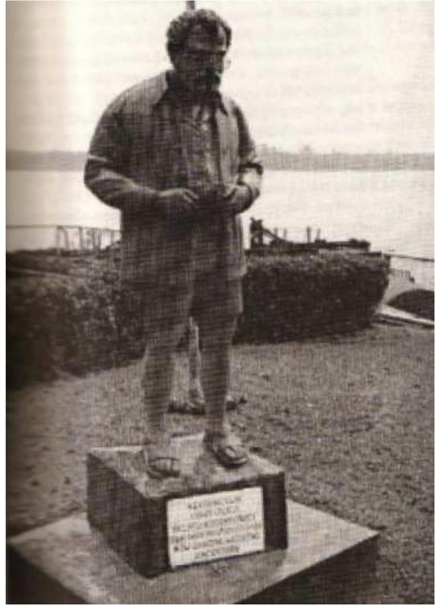 A statue and epitaph of keith nicklin, the british