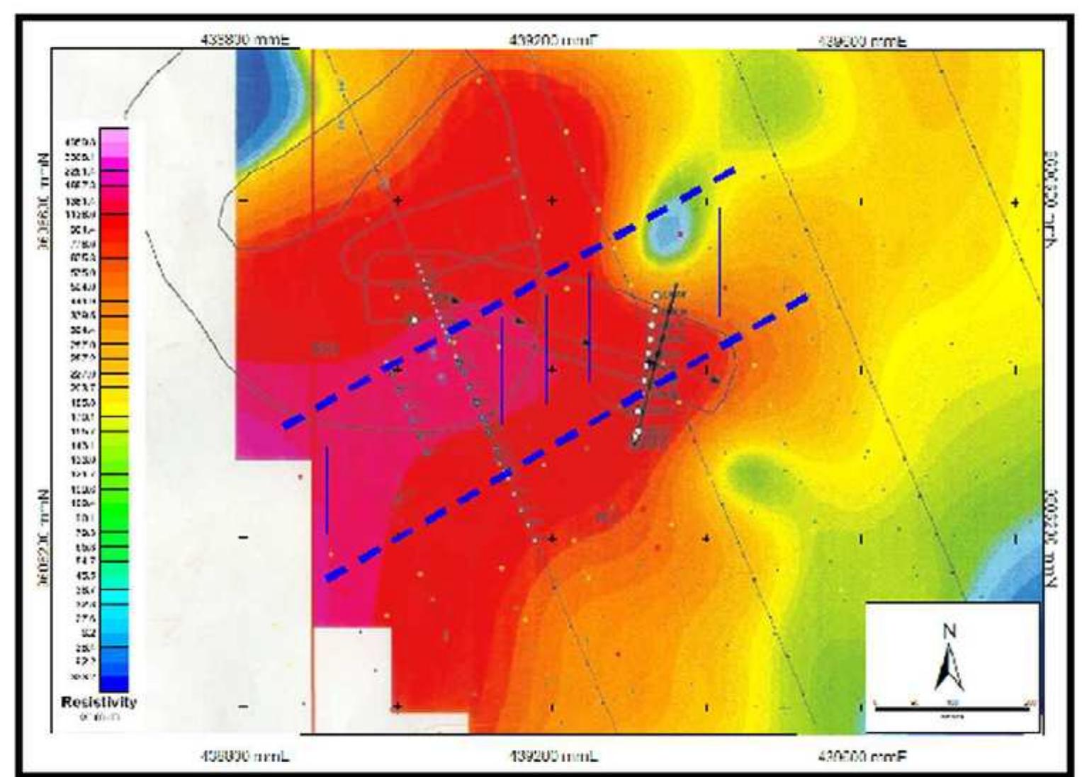 - interp mineralized zone (blue lines) on drilling and