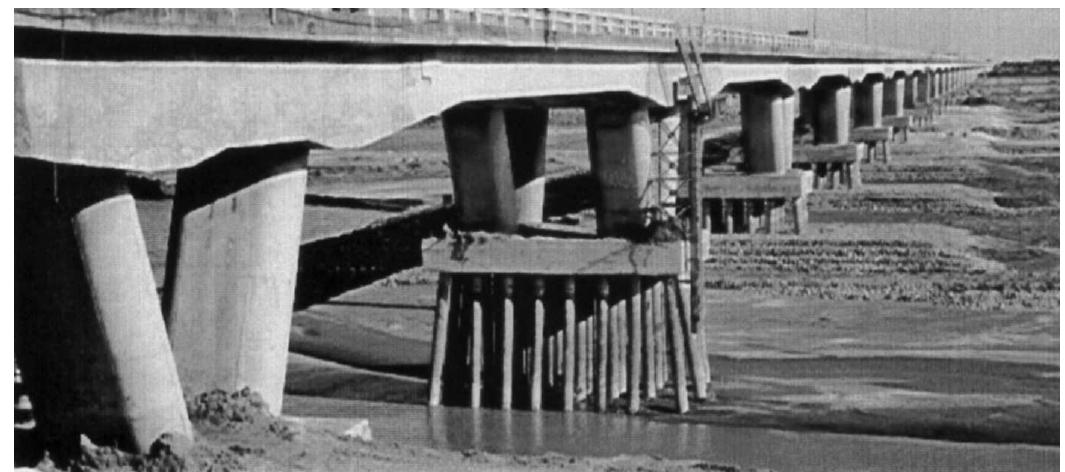 Example of sediment transport as design issue for civil and