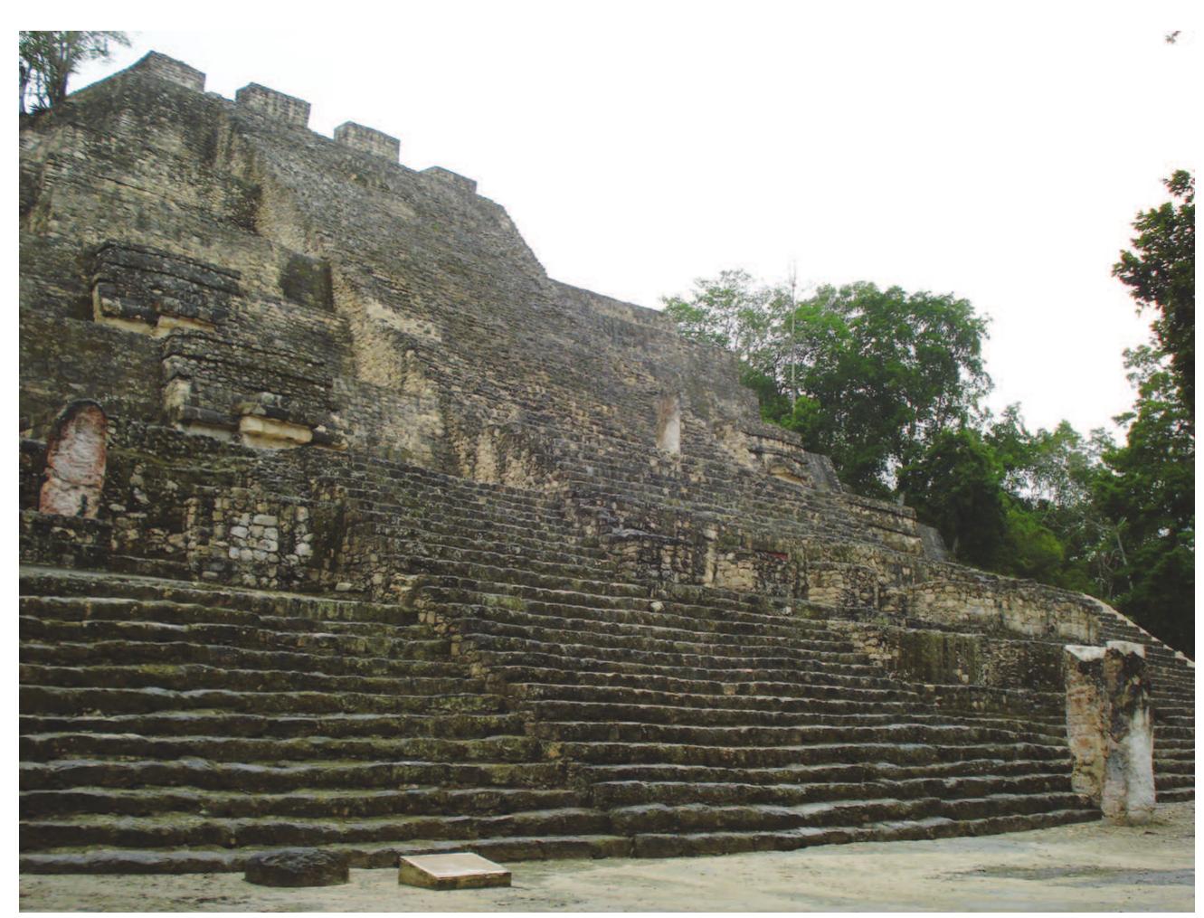 (PDF) Calakmul in Sight. History and Archaeology of an Ancient Maya City.