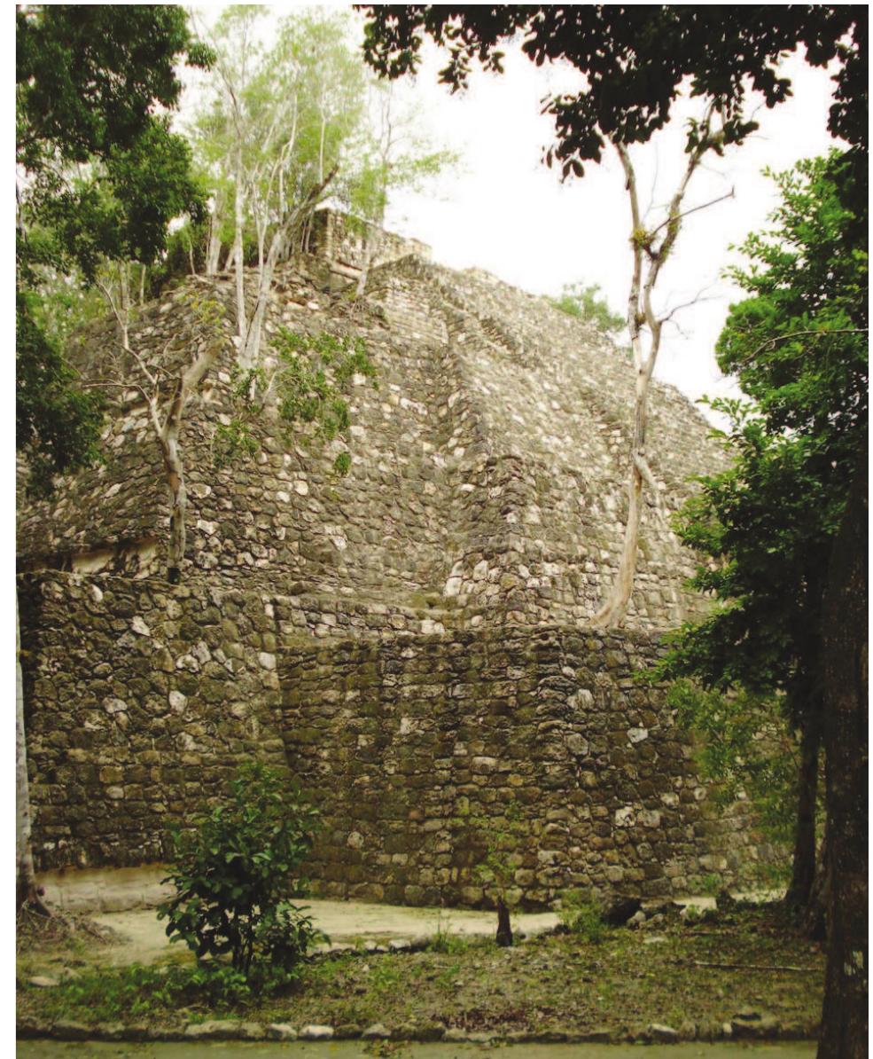 (PDF) Calakmul in Sight. History and Archaeology of an Ancient Maya City.