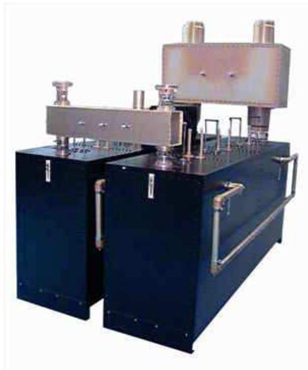 Dp12-680 4th order channel combiner, with inter-cavity