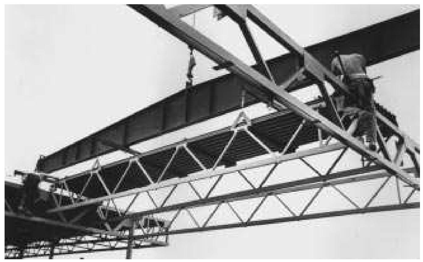 17 steel deck is designed as top chord of prefabricated open