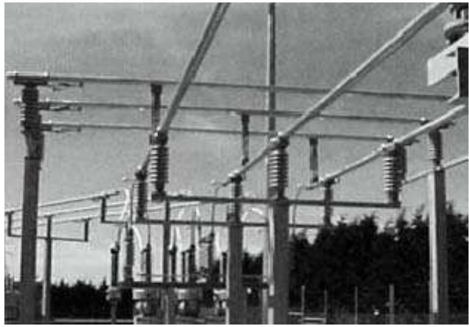 (PDF) THE ELECTRO-MECHANICAL DESIGN OF RIGID AND STRAIN BUSBAR SYSTEMS