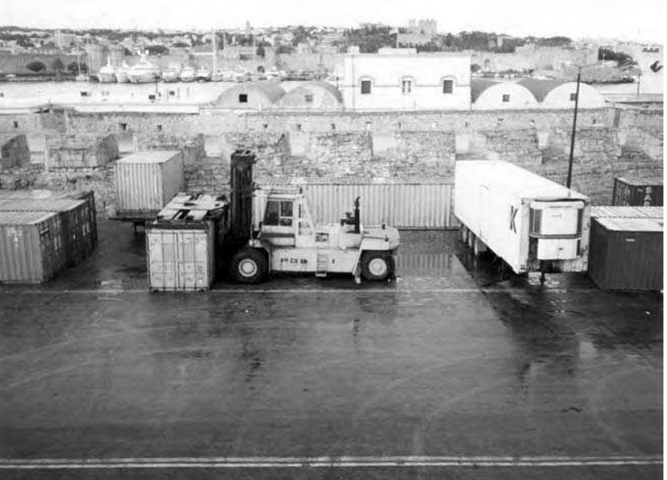 23 ground handling of large loads, like containers, can also