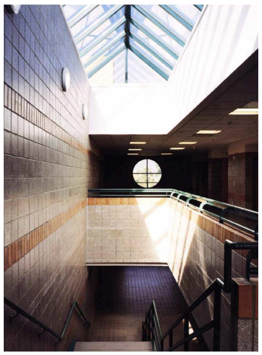 , internal atrium at the leake and watts school and home,