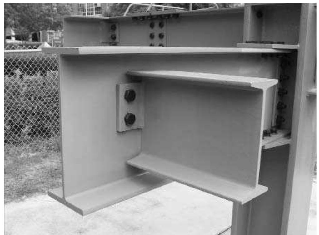 -24. shear connection: bolted shear end-plate girder b2