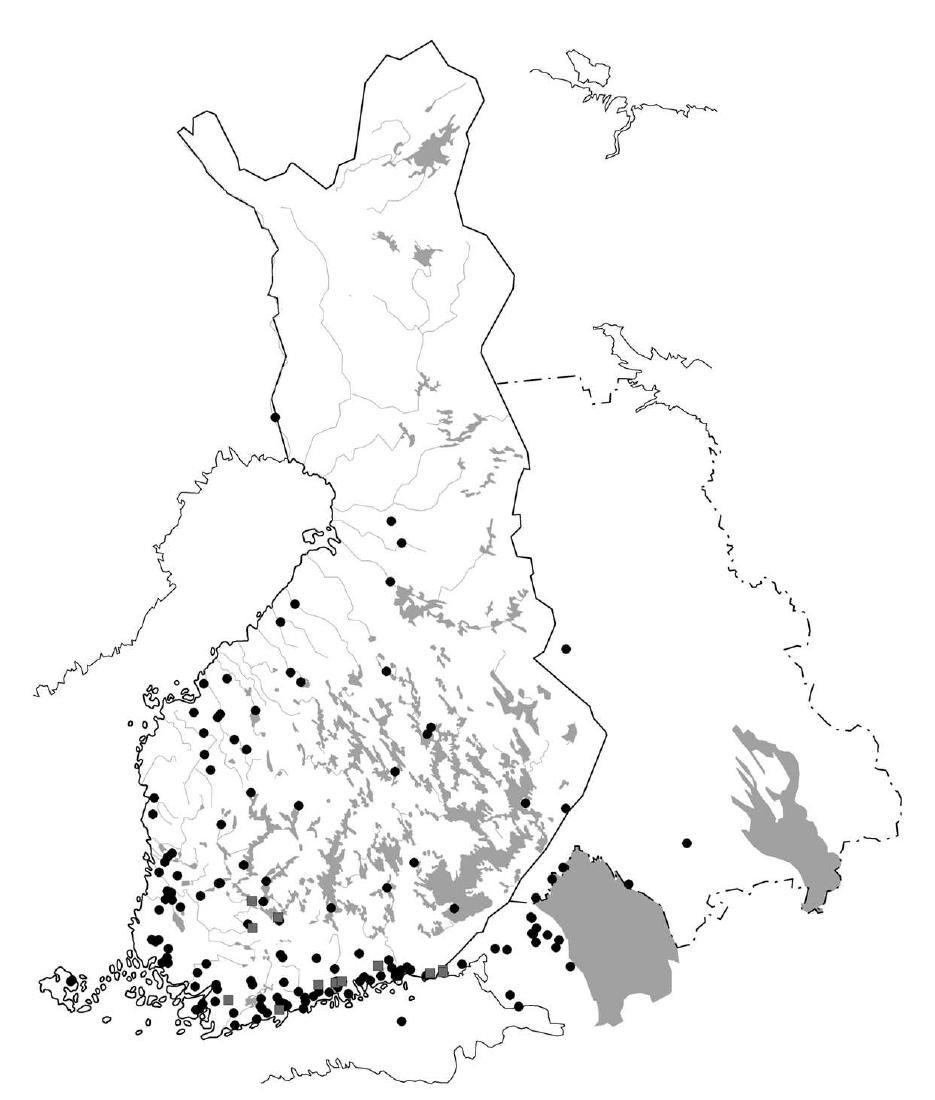 Dot distribution map of estonian battle axes (squares) and
