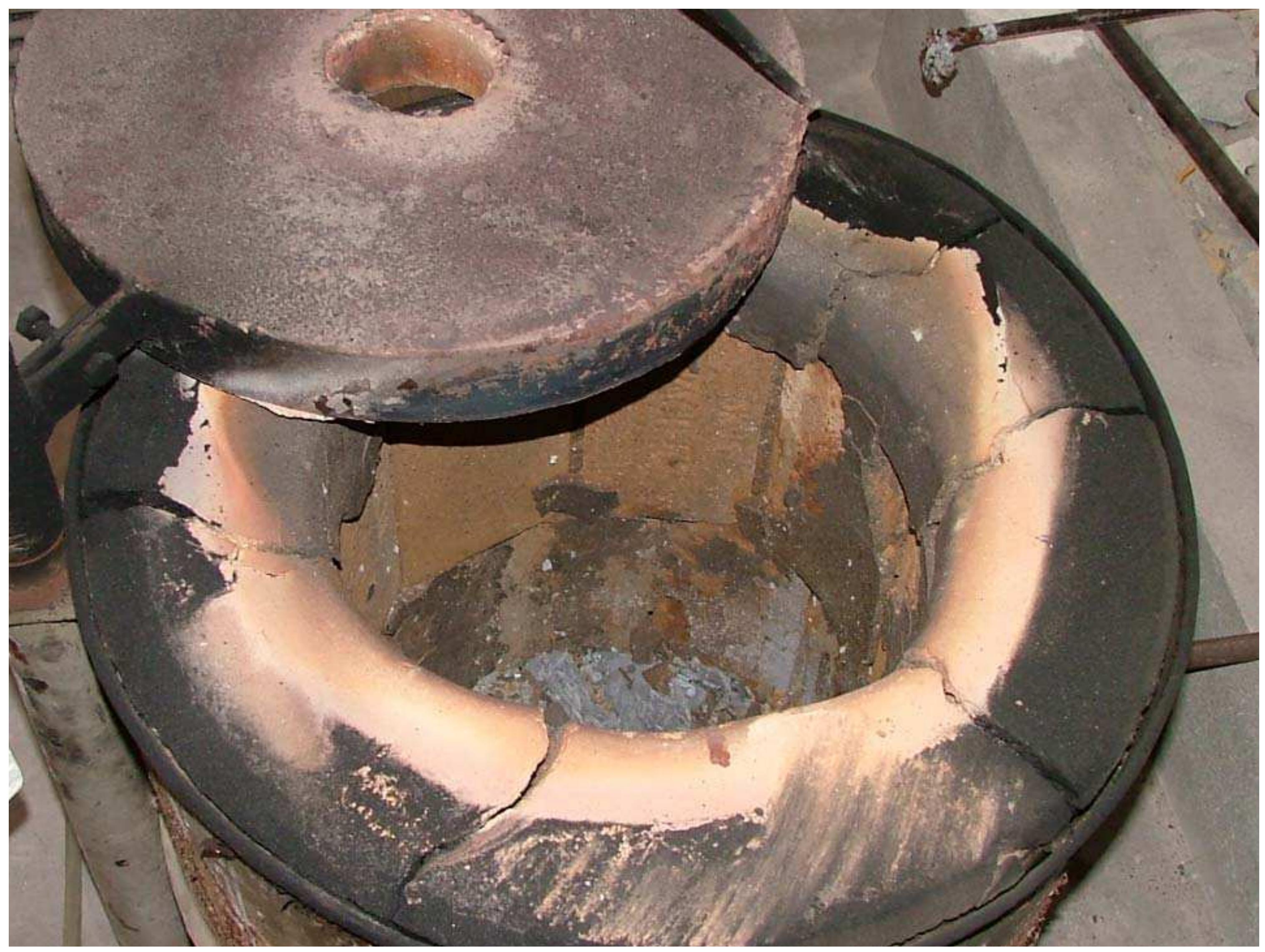 Figure 26 - Contoh-contoh kegunaan refraktori seramik