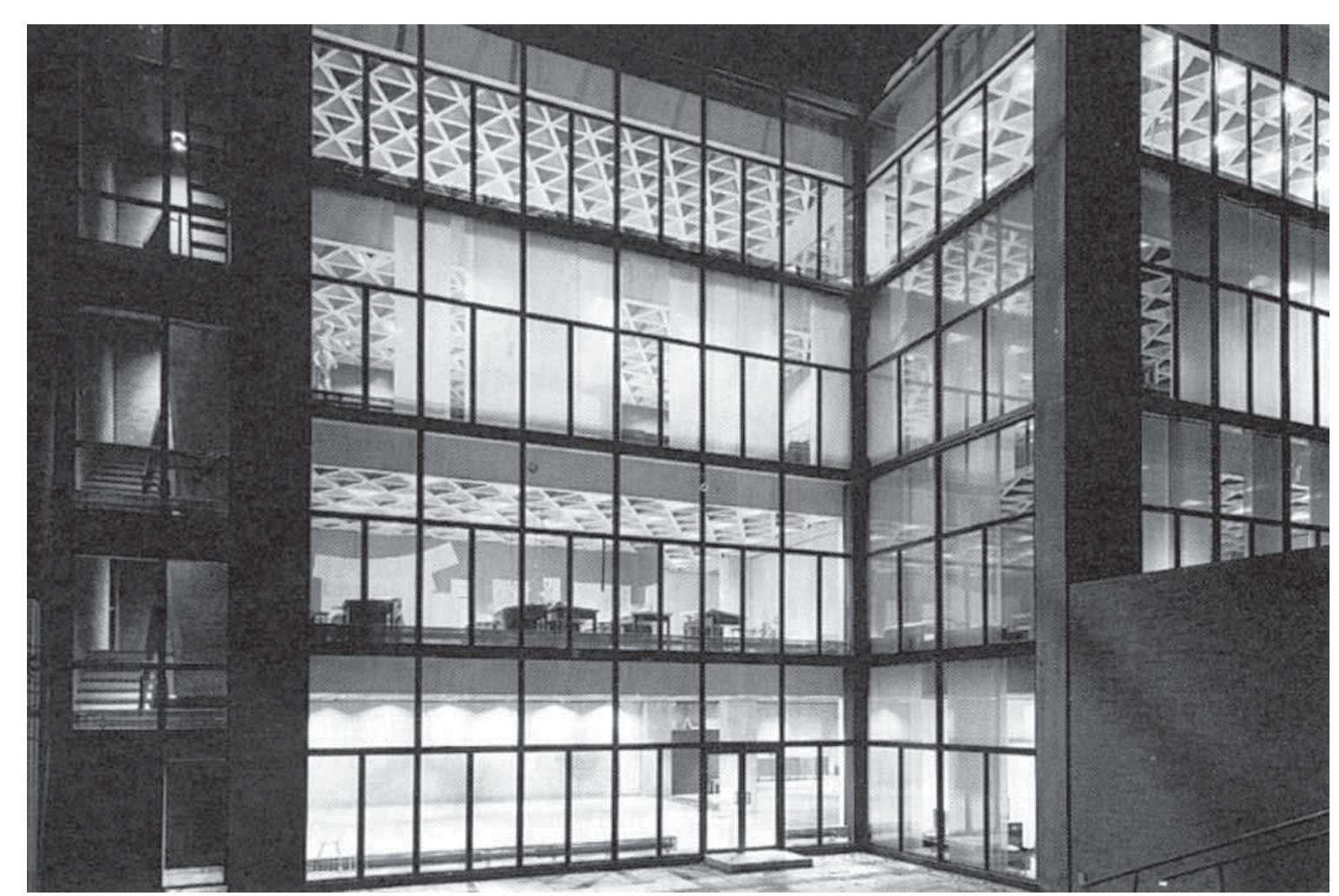 6: view of the window wall of kahn’s yale art gallery.