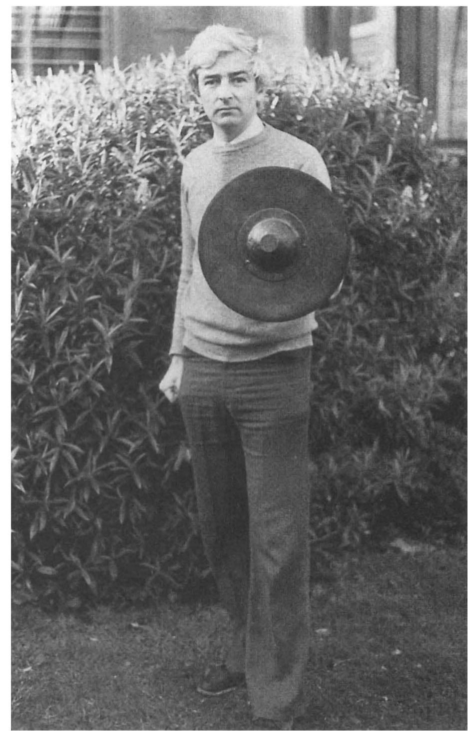 (PDF) Early Anglo-Saxon shields (Archaeologia Monograph 110). London ...