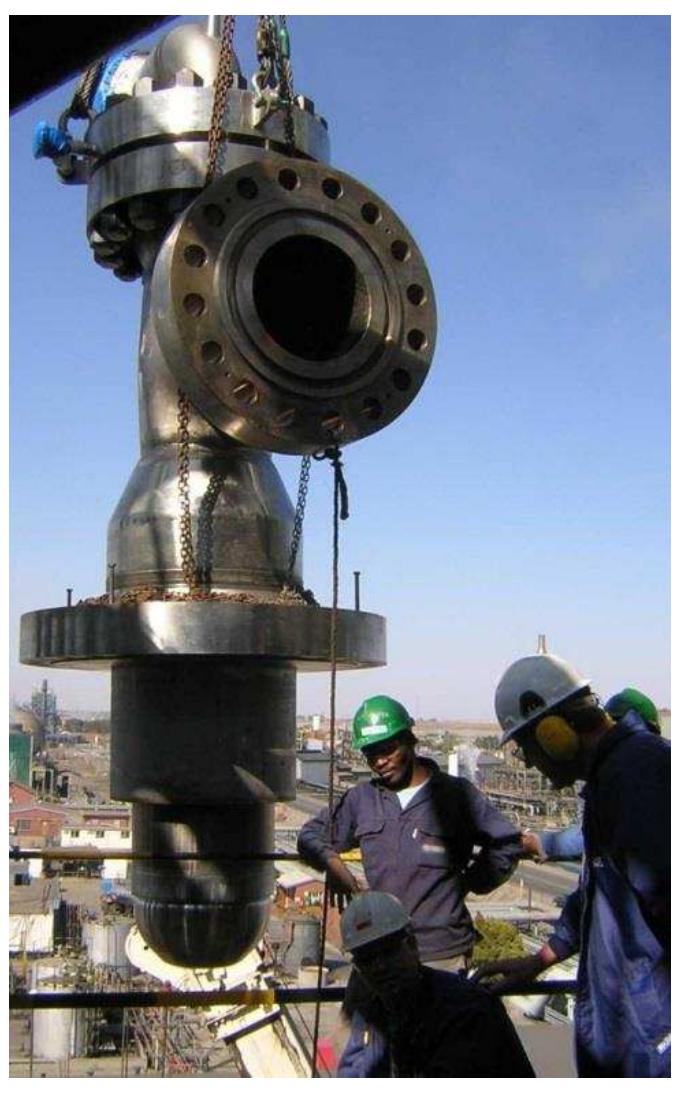 (PDF) Proven autothermal reforming technology for modern large-scale ...