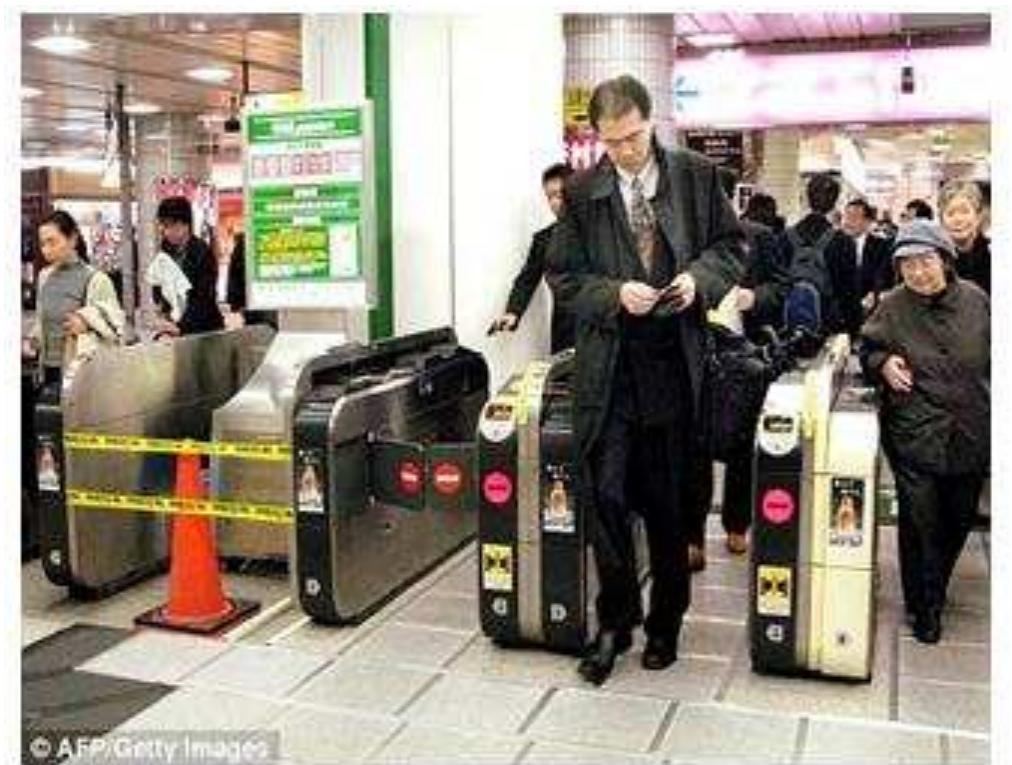 2 piezoelectric tiles embedded floor at tokyo station fig