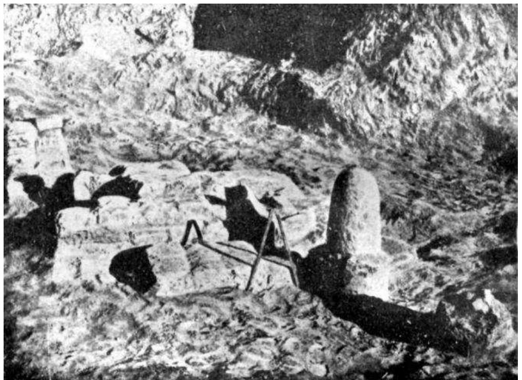 Lingam, grey sandstone in situ, harappa, trench ai, mound f,