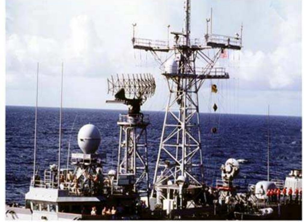 A view of the antenna rig aboard the guided missile frigate