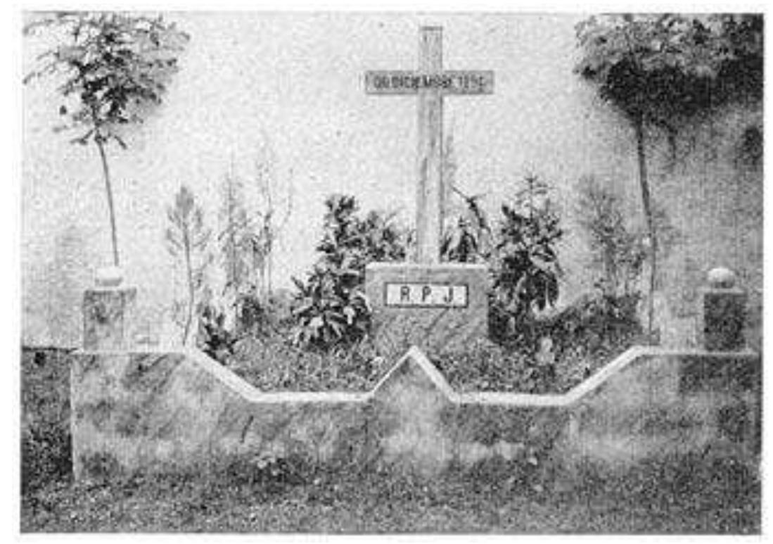 Grave of rizal in paco cemetery, manila. the remains are now