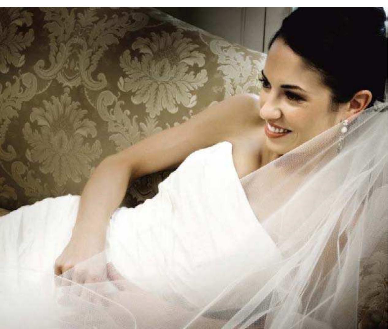 Figure 129 - 500 Poses for Photographing Brides: A Visual