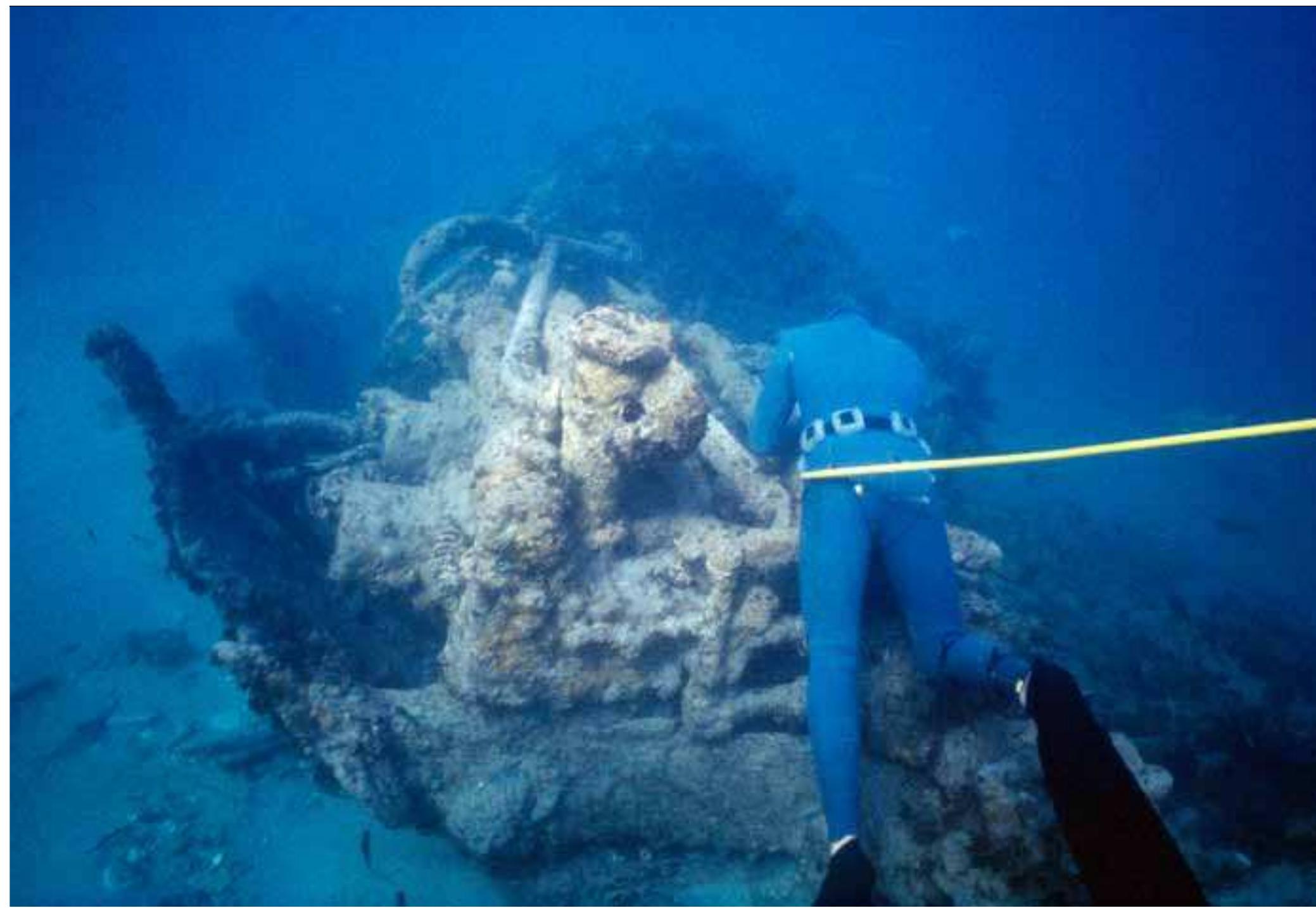 Geoff kimpton recording the ss xantho engine (m. mccarthy).