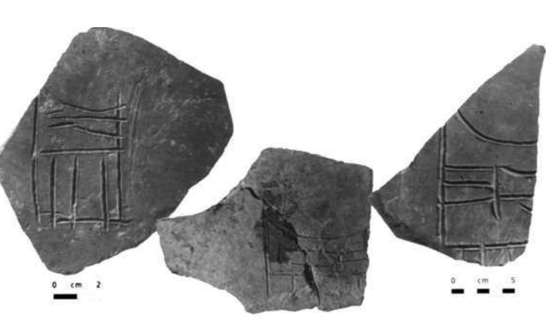 Narmer serekhs from south levant and egypt pottery fragment
