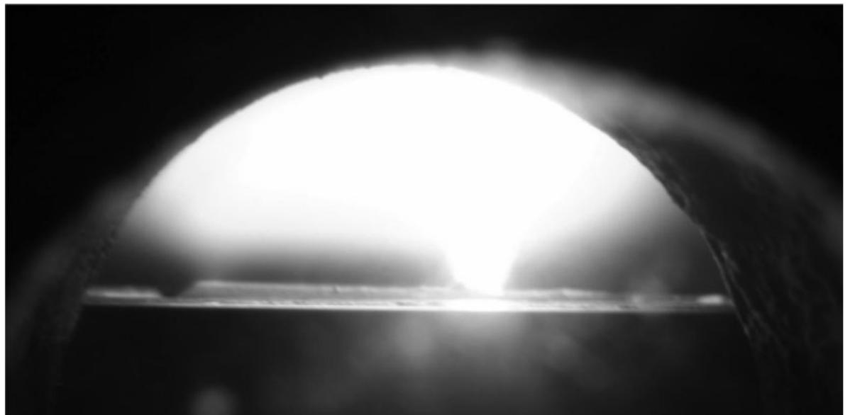 Hot spot formation between plasma discharge and substrate