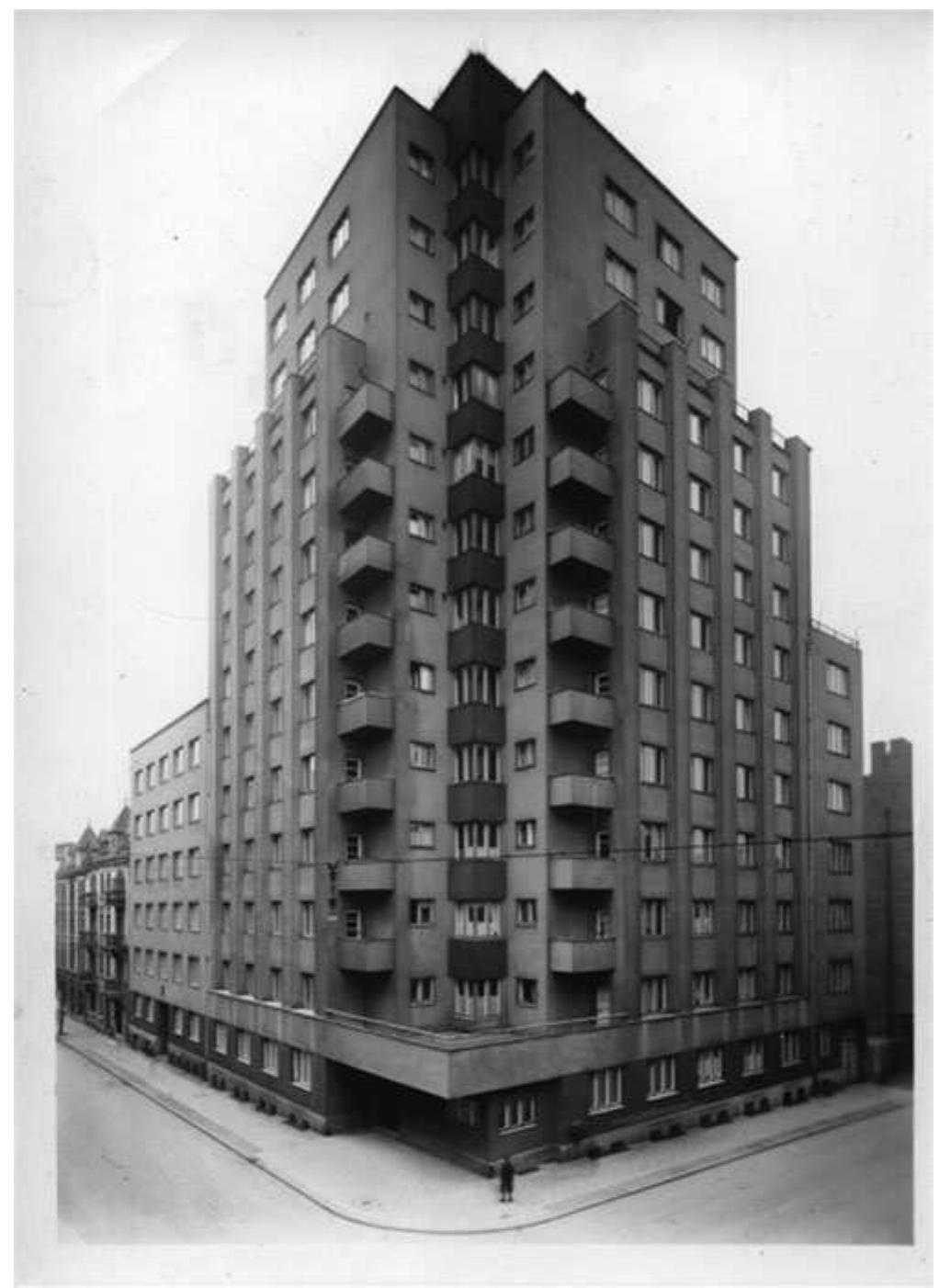 “skyscraper,” katowice. completed in 1934. courtesy of bs-zs