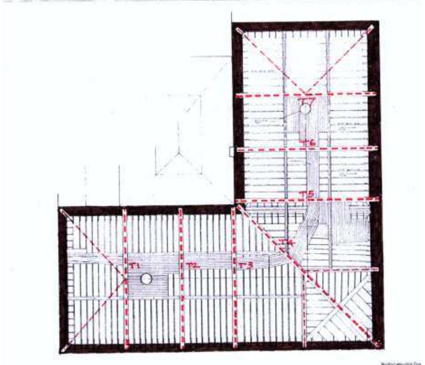 The roof plan and the positioning of the trusses also gives