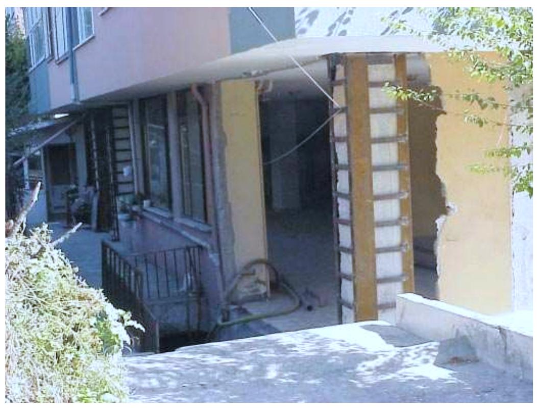 Retrofit of corner column. fig. 37. shear failure of