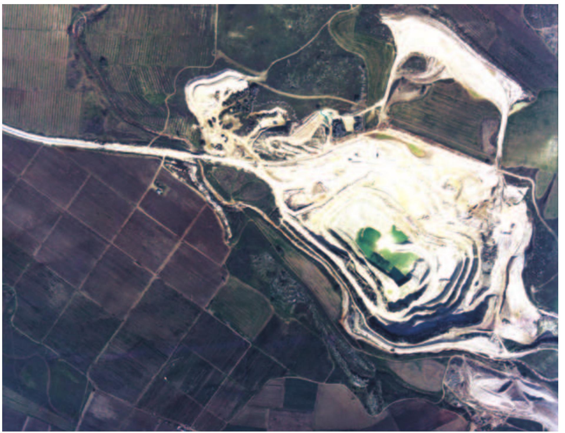 4. satellite photograph of the nesher-ramla quarry,