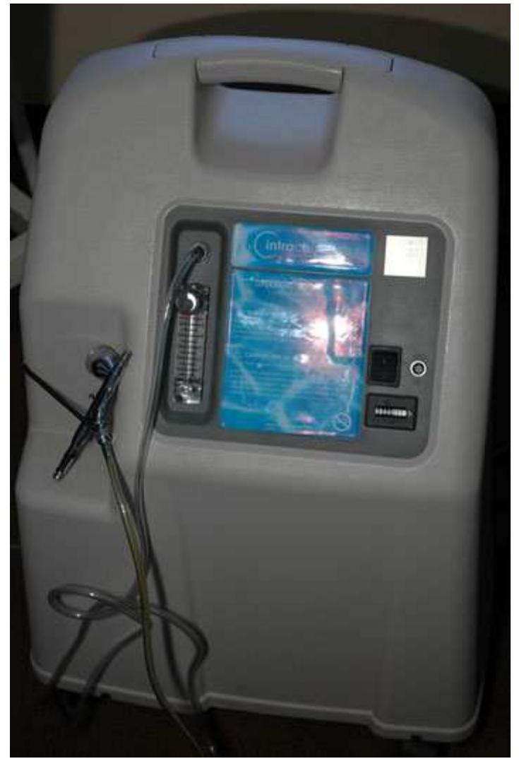 Hyperbaric topical oxygen therapy apparatus as our facial