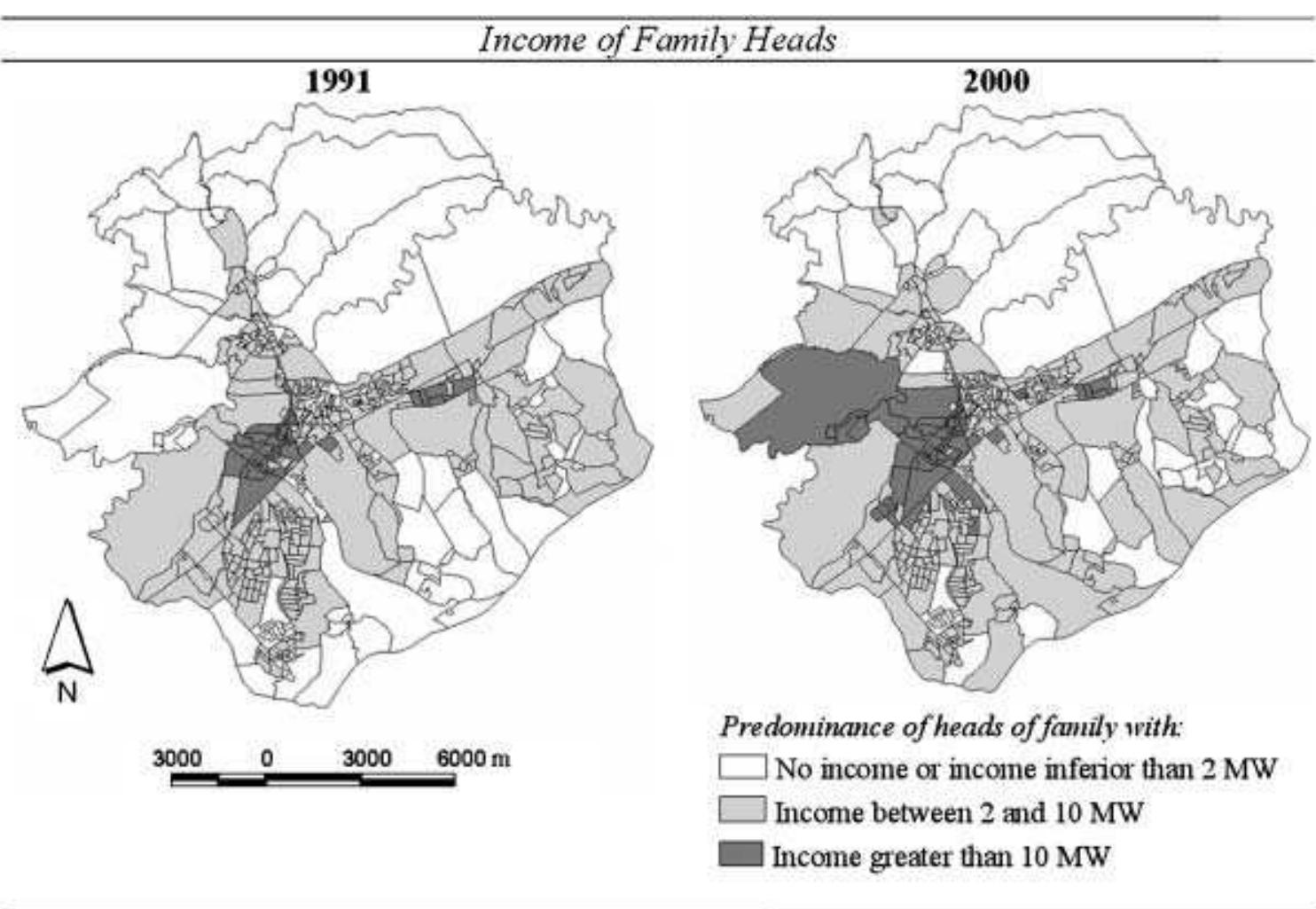 Shows summary maps of the income distribution in the years