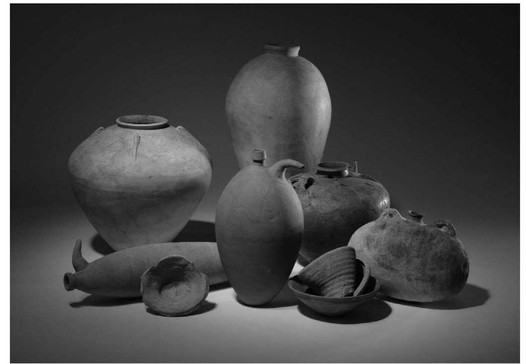 Selection of classic late uruk ceramic forms. clock-wise