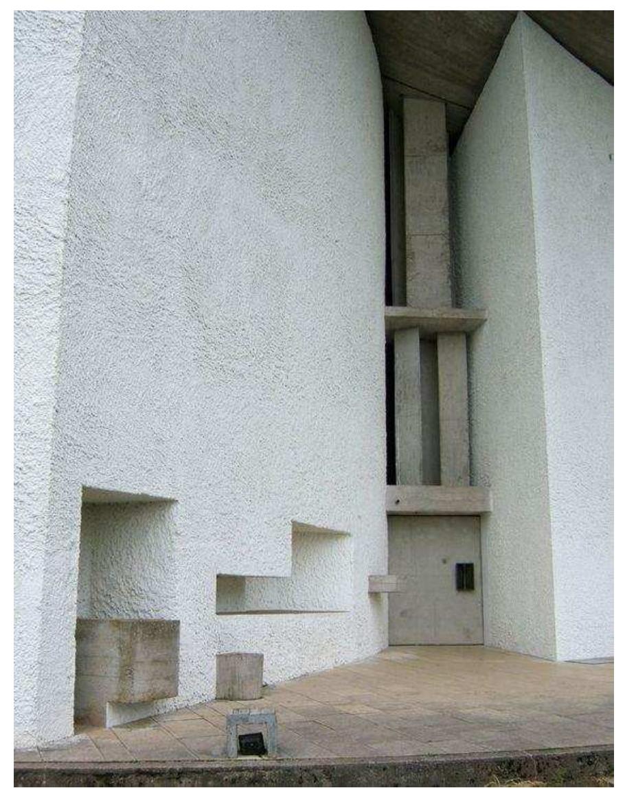 Douth east entrance (exterior chapel):