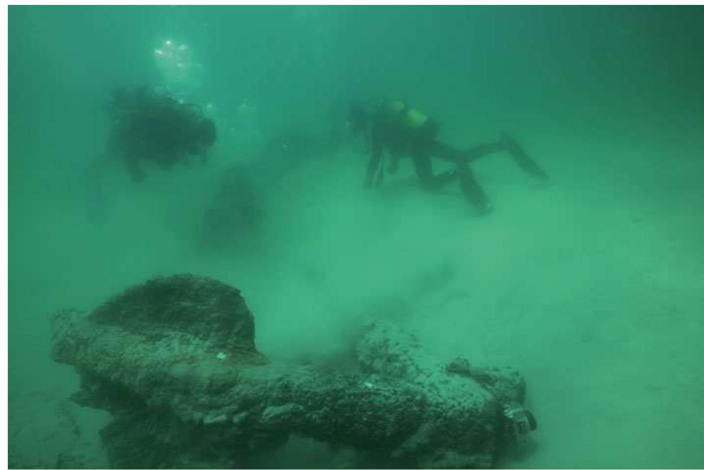 Students record and sample an anchor during training on the