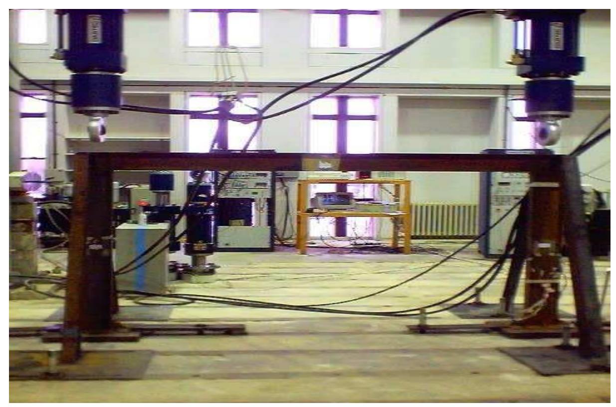 (2): test rig setup (steel portal frame ipe section