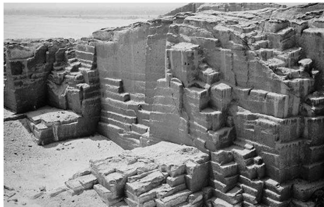 Figure 25 - Limestone and sandstone quarrying in Ancient