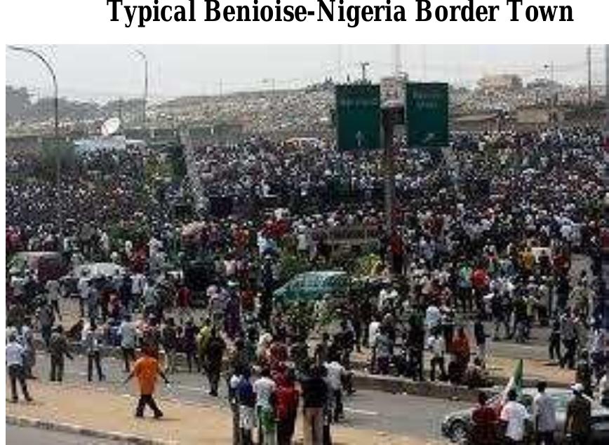 Nigeria’s border city of lagos with huge population
