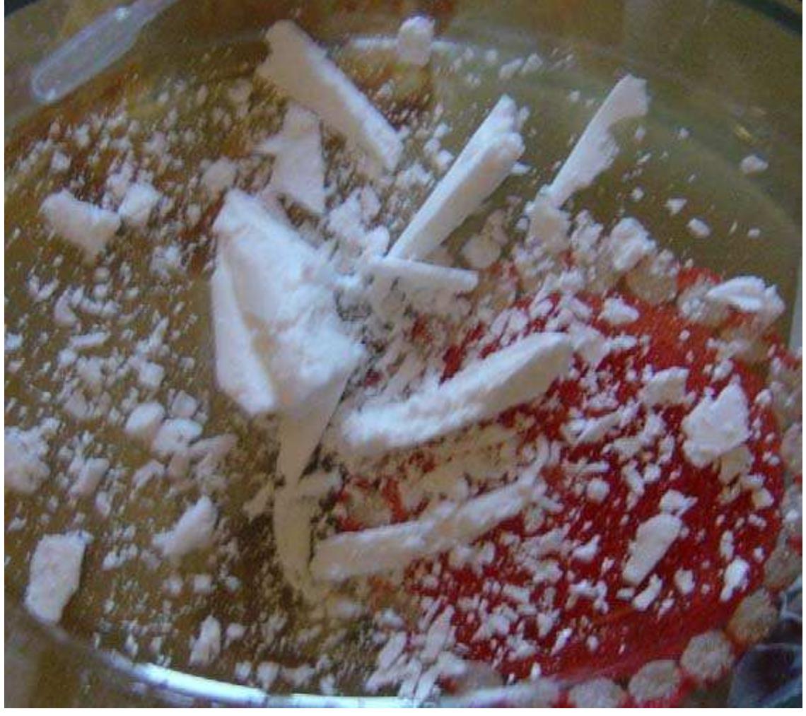 Figure 12 - Cocaine extraction from Coca Leaves