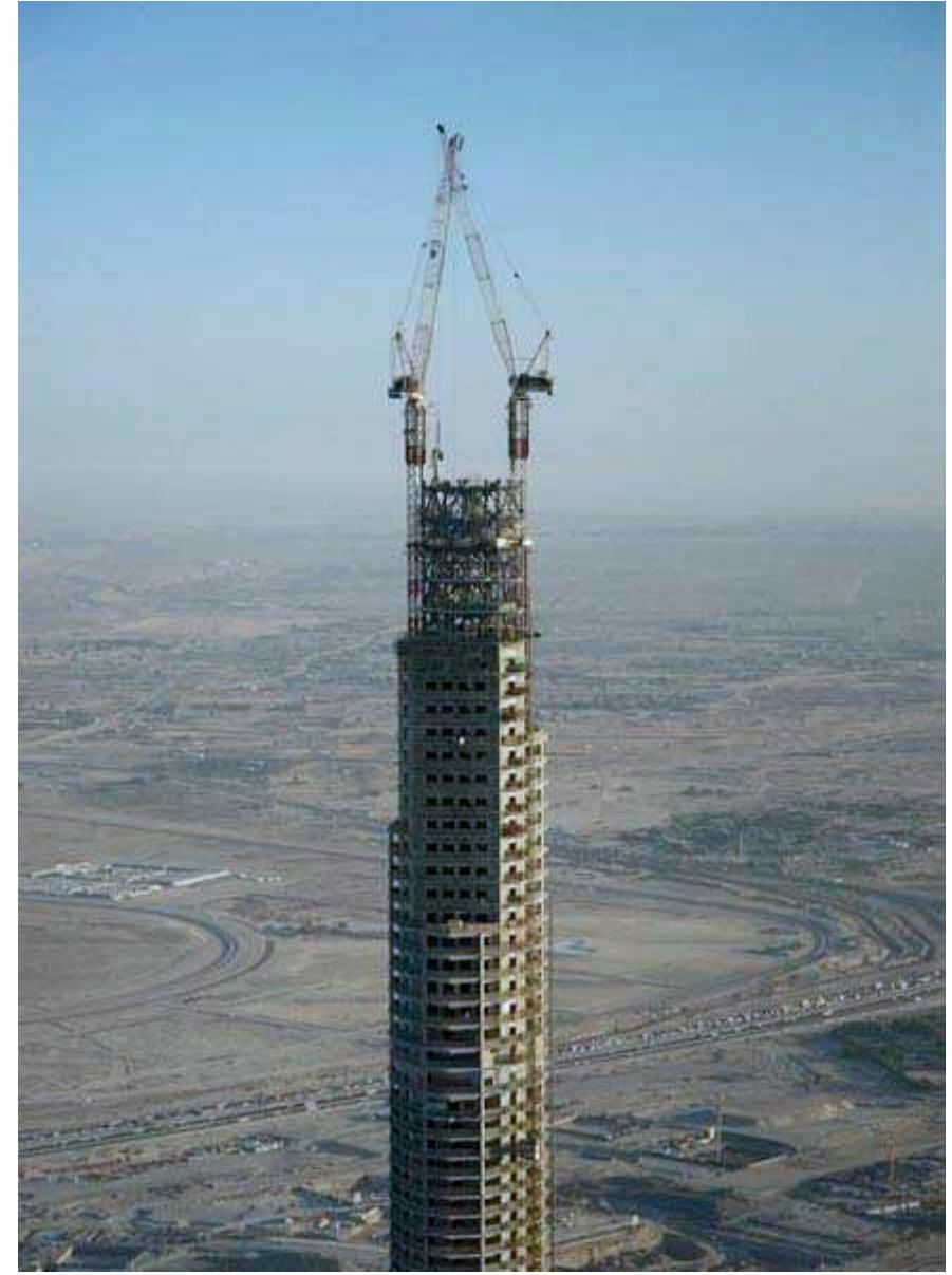 Tower cranes used in burj khalifa